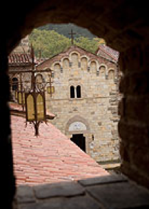 Building a Medieval Castle in America - Return to Order