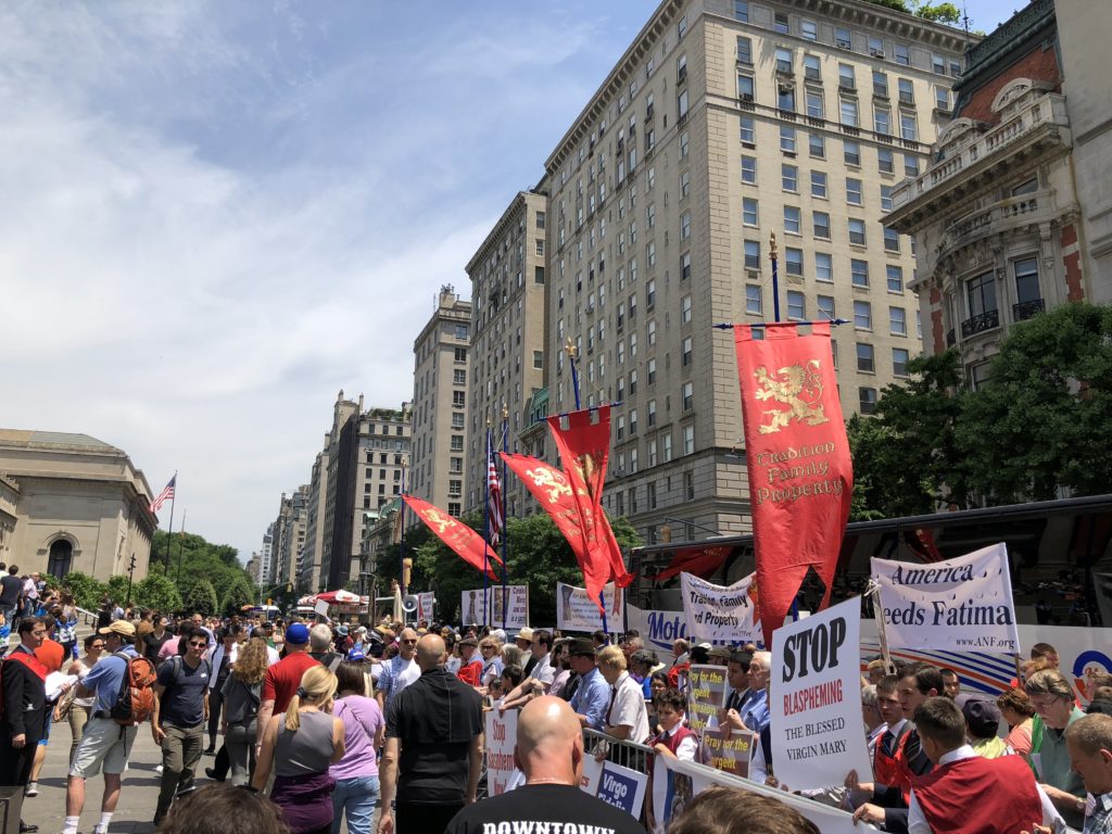 Protest at the Met: It Feels Good to Be Catholic Again! - Return to Order